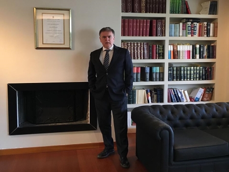 ΟΙ ΔΙΚΗΓΟΡΟΙ ΜΑΣ - propertylawyers.gr | Δικηγόρος Στέφανος Οικονόμου